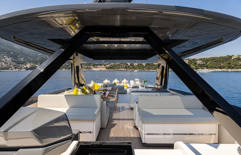 ALEGRIA II yacht for charter (Ferretti Yachts, 28.18m, 2020)